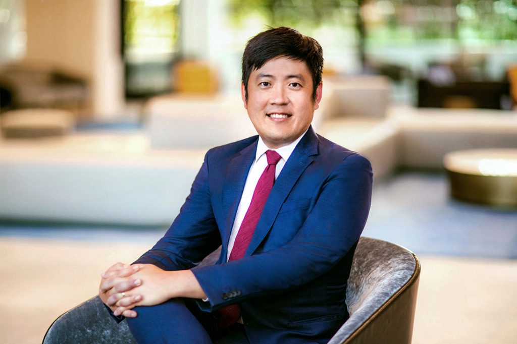 Christopher Jumin Lee Discusses Global Impact of the Inflation ...